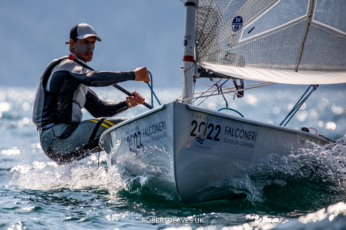 Postma dominates Day 4 to retake Finn Gold Cup lead - MySailing