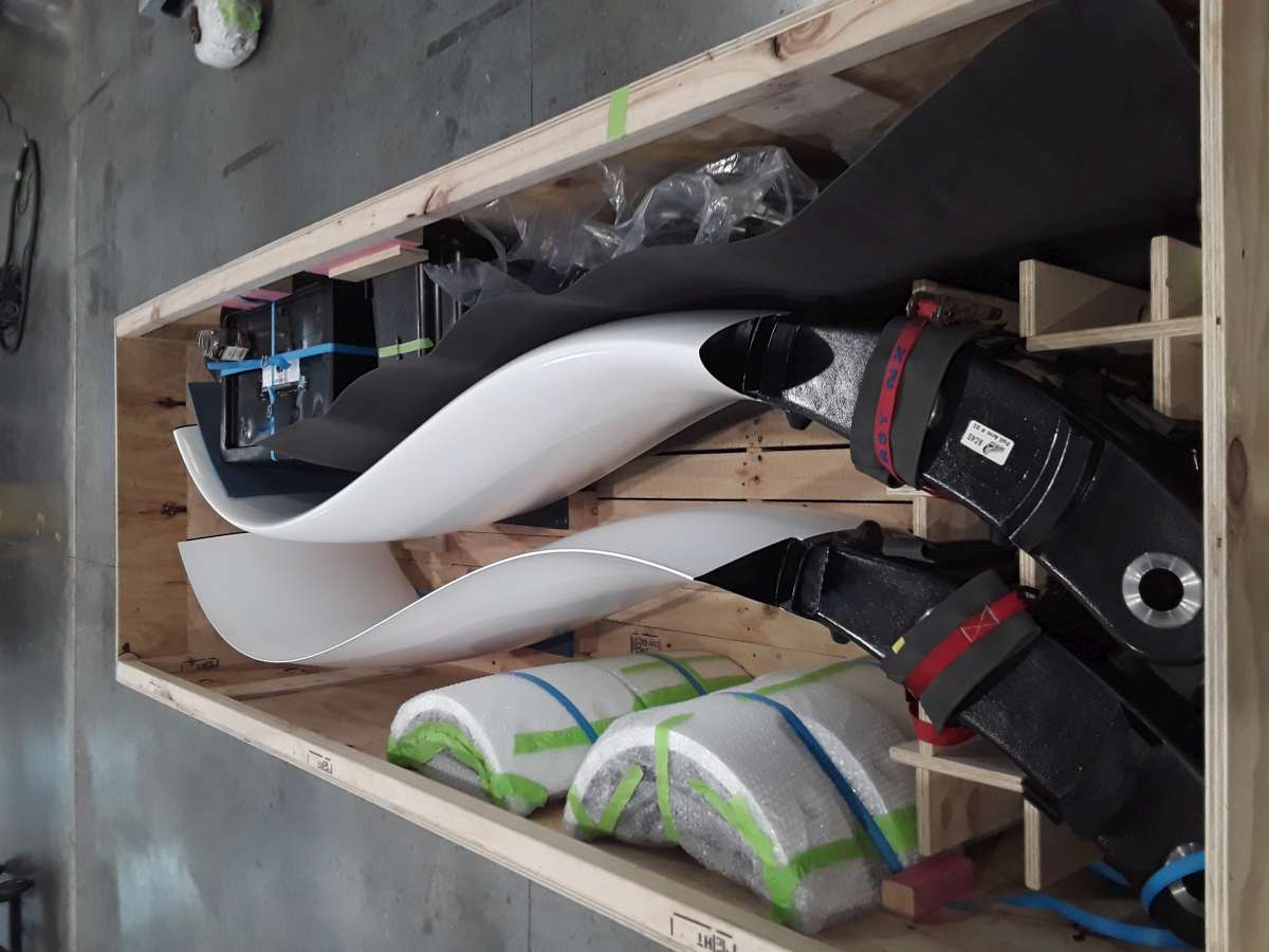 The rapid AC40 begins to emerge - MySailing