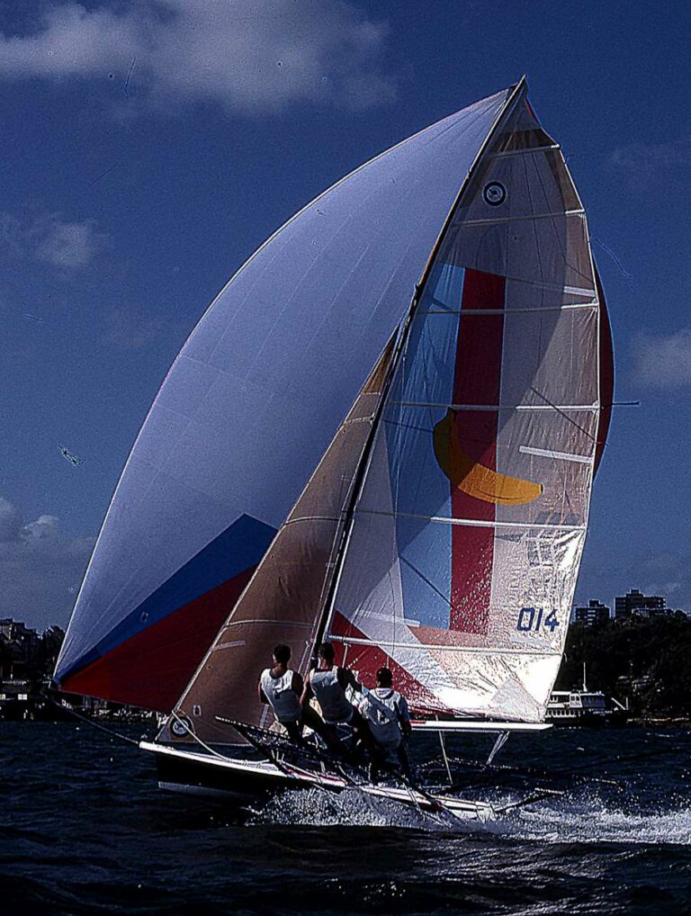 18ft Skiffs: The 1980s, a decade of innovations - MySailing