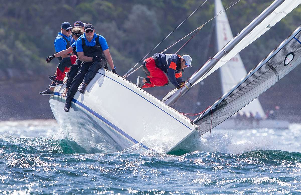 Adams 10 one-design racing: The best of both worlds - MySailing
