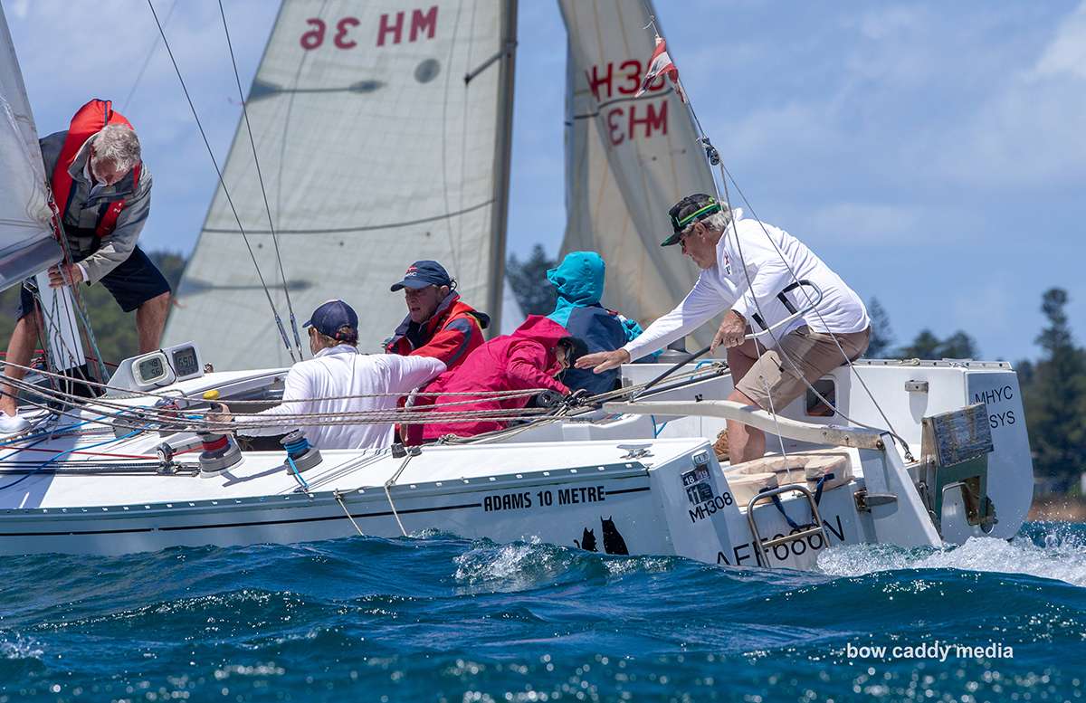 Adams 10 one-design racing: The best of both worlds - MySailing