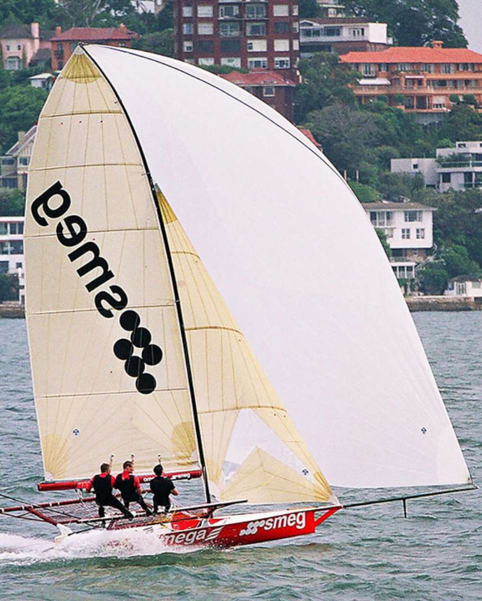 18ft Skiffs: Smeg 18ft Skiff Racing, Sponsorship with Style - MySailing