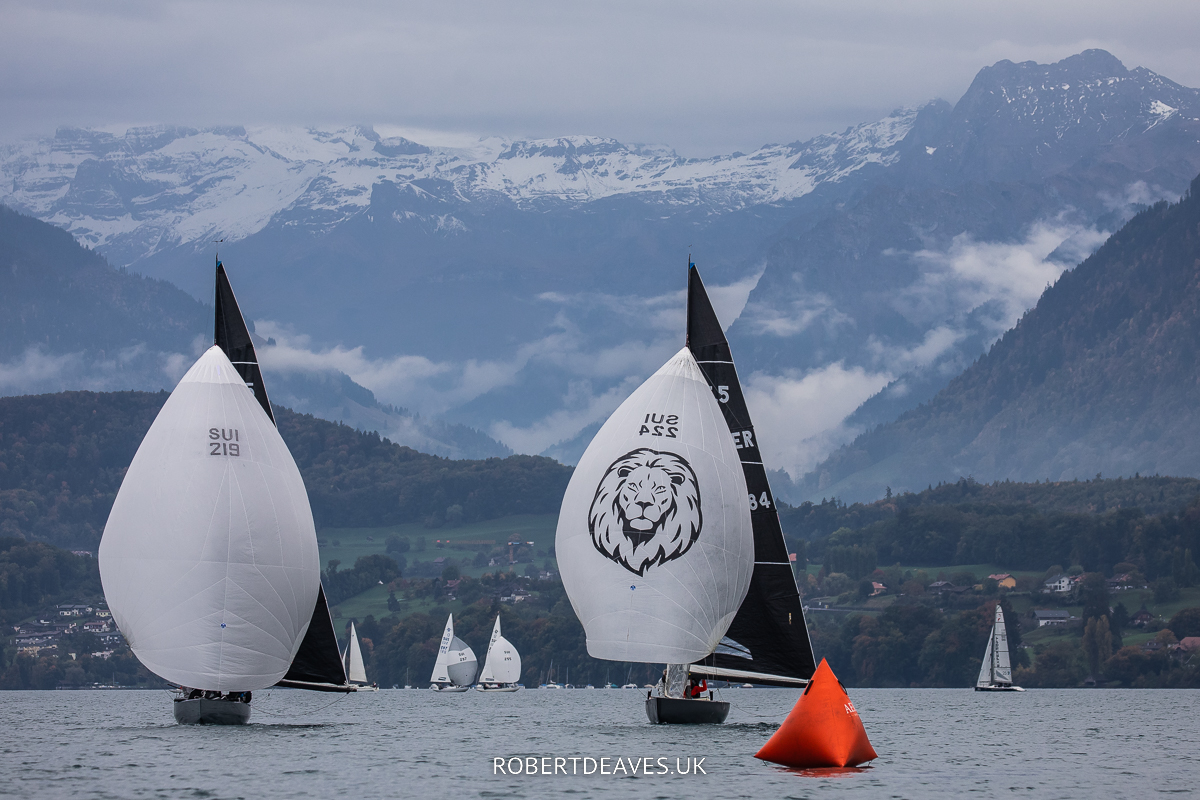 Light wind 5.5 Metre thriller on Thunersee - MySailing