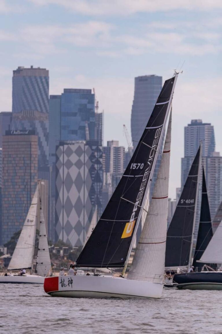 MRV sets new record in Cock of the Bay race - MySailing