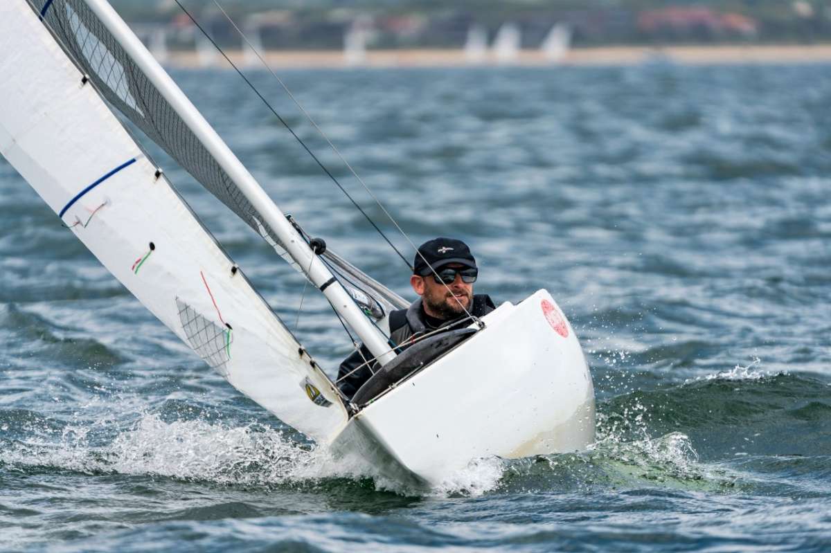 Late Start Marks the Halfway Point of Sail Melbourne - MySailing