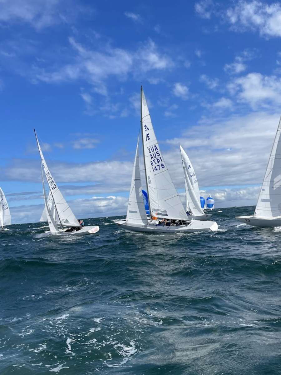 Etchells make most of pristine Southerly at Royal Brighton Yacht Club ...