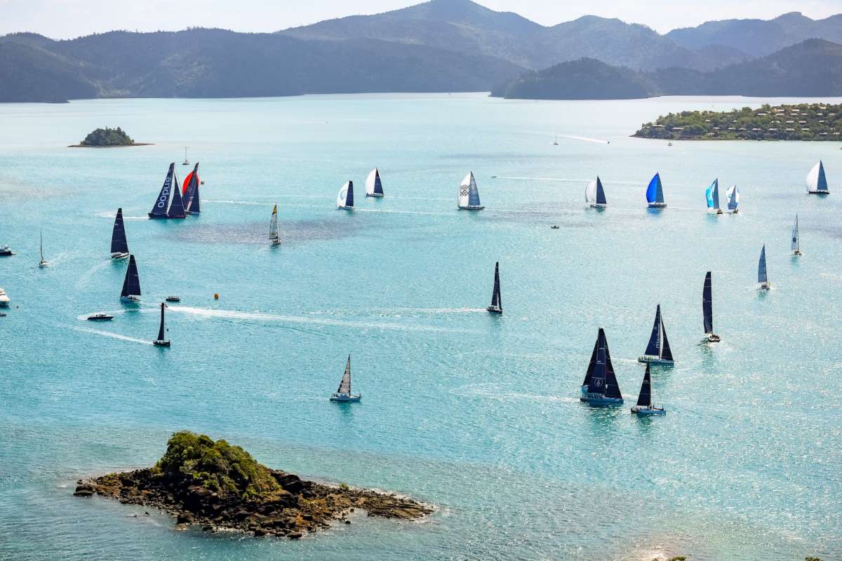 Tricks of the tide take teams to the top at Race Week - MySailing