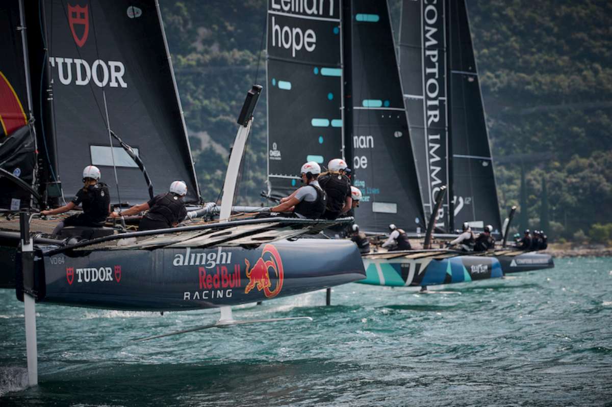 Double race win for Realteam on opening day in Malcesine - MySailing