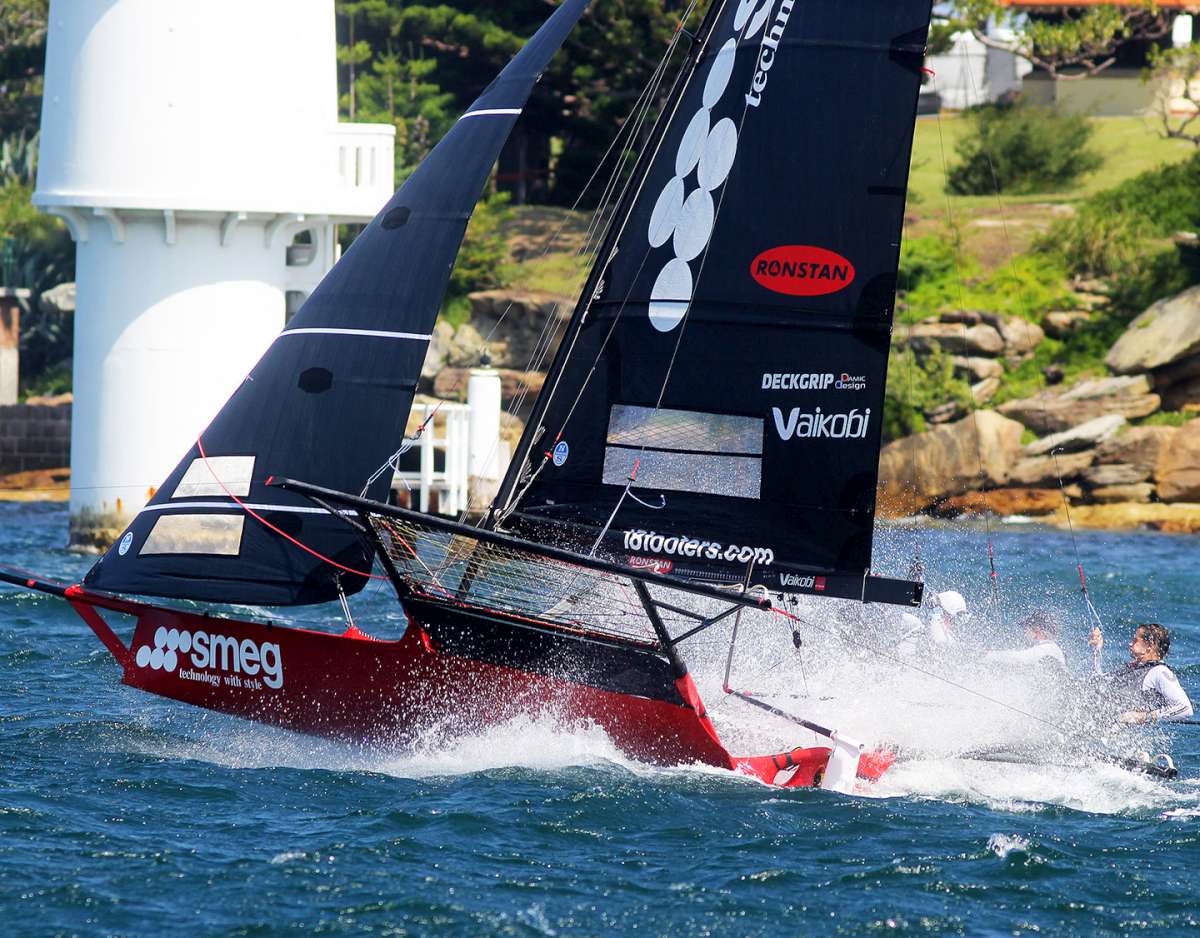 18ft Skiffs - The 89th League 18 footers season begins - MySailing