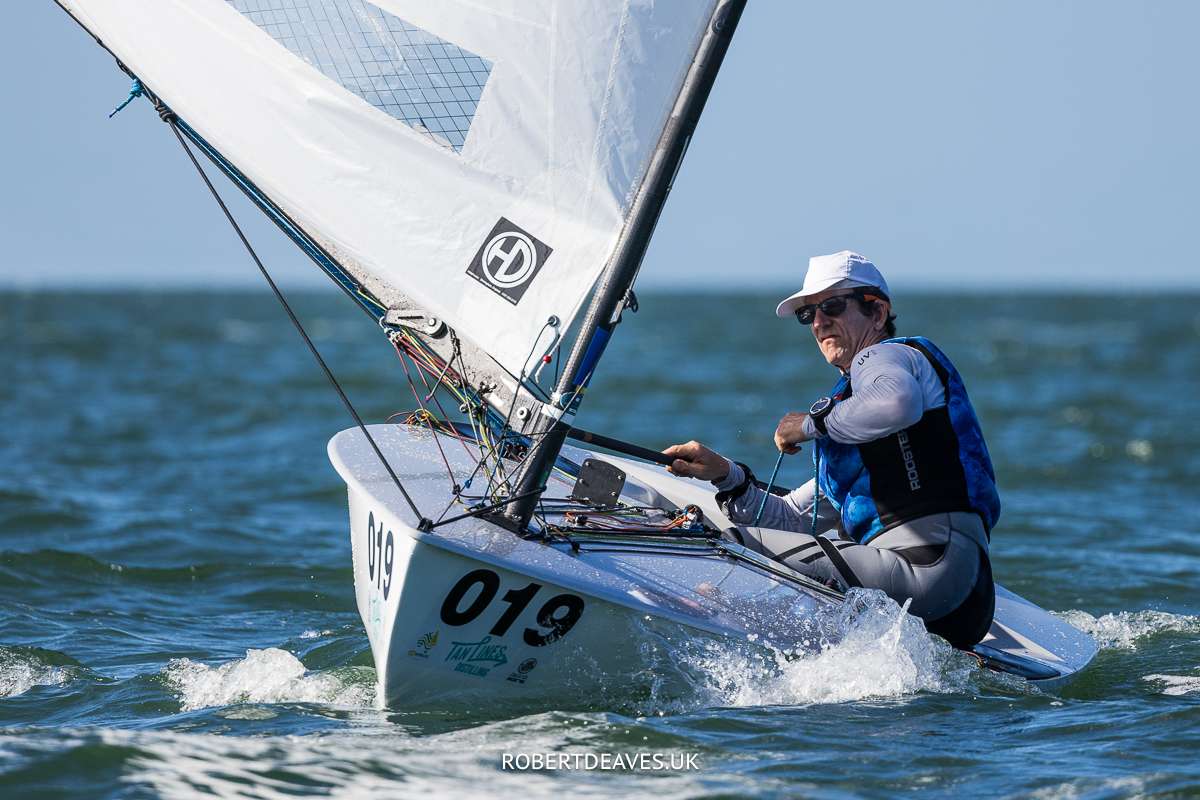 OK Dinghy - Nick Craig opens World Championship with two bullets - MySailing