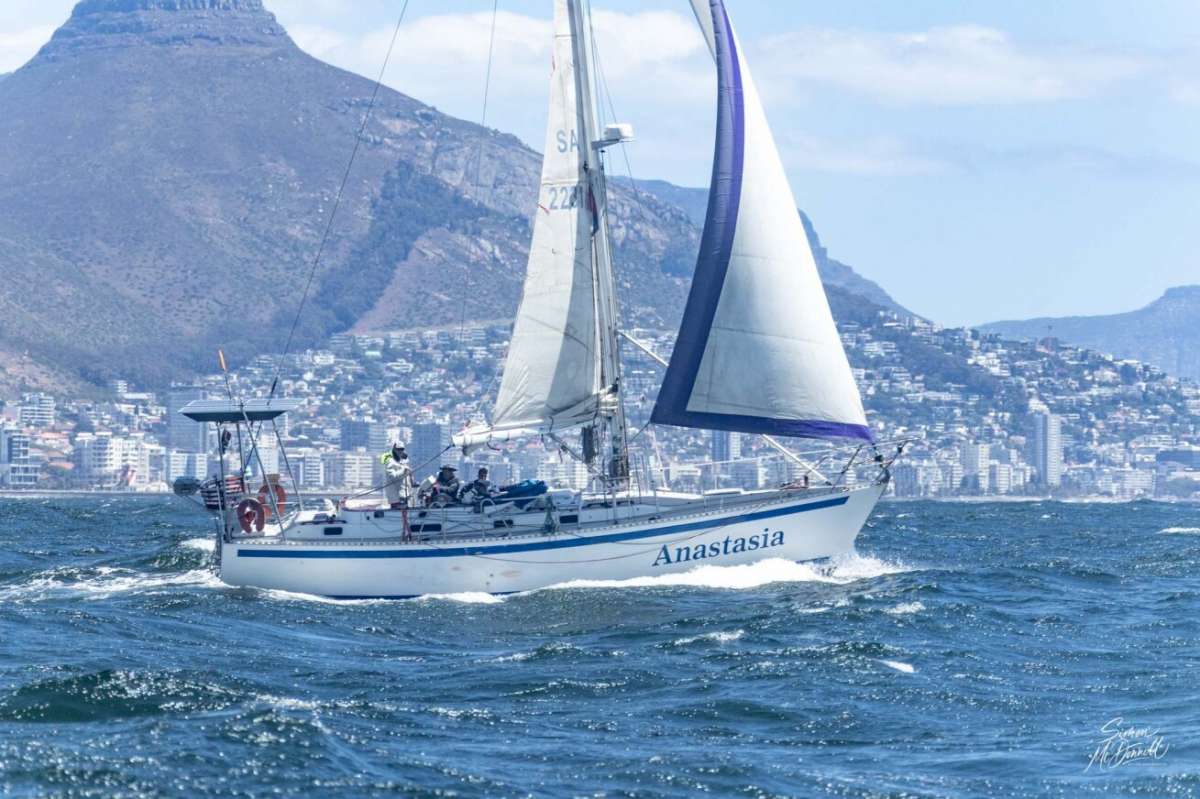 Iconic Cape to St Helena Yacht Race Returns - Entries now open - MySailing