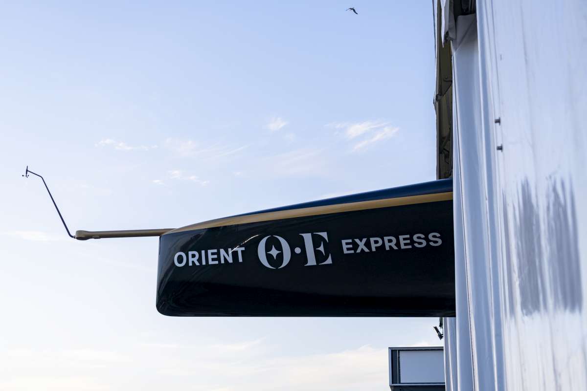 Orient Express Racing Team AC75 revealed - MySailing