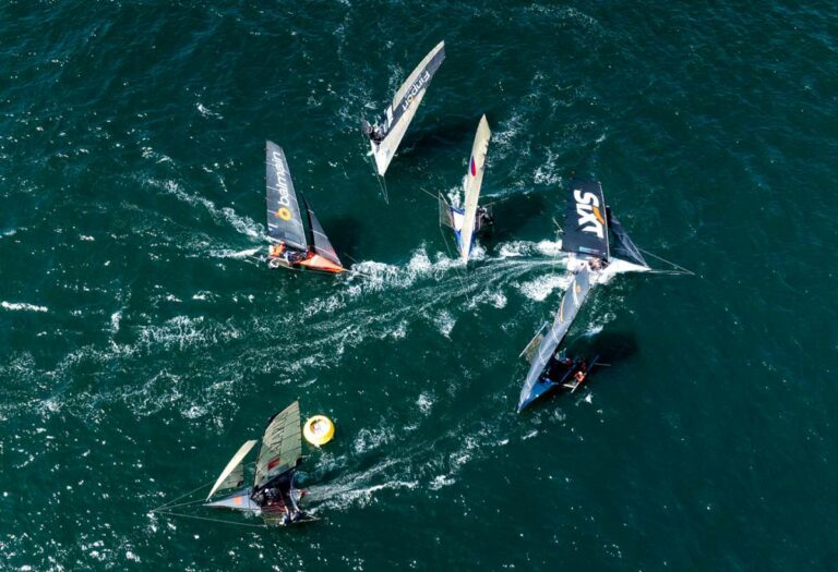 18ft Skiffs | MySailing